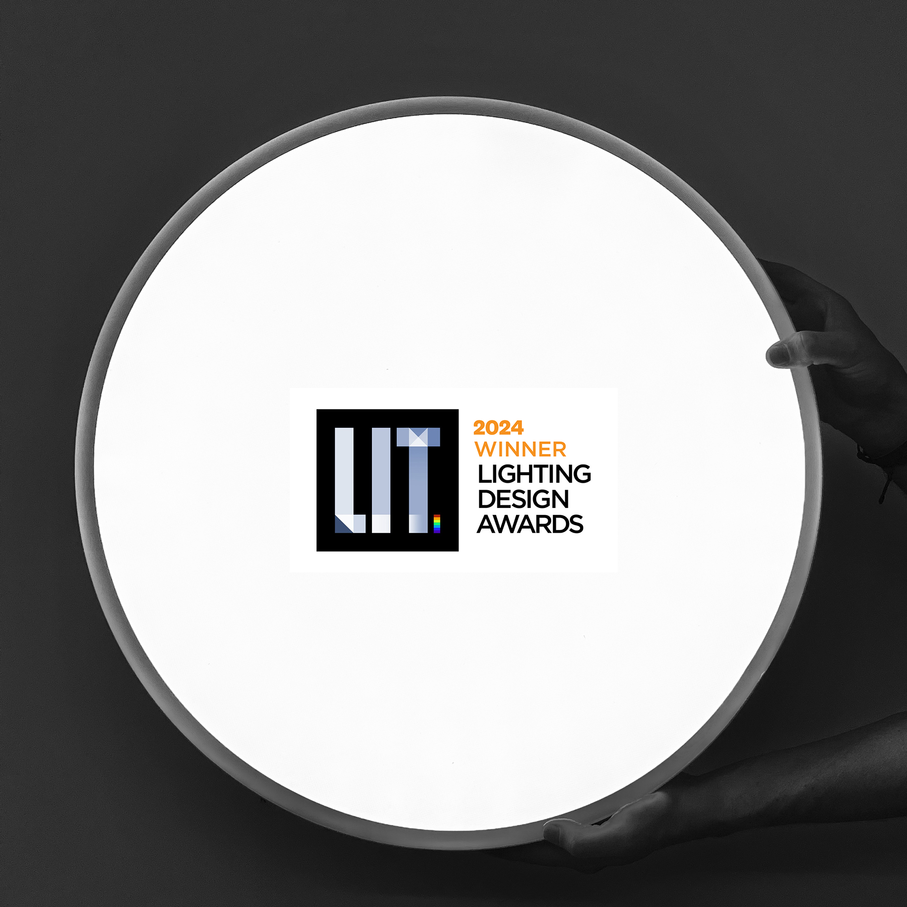 yosegi conquista seu 1º prêmio com o LIT Design Awards 2024 - Omega Light